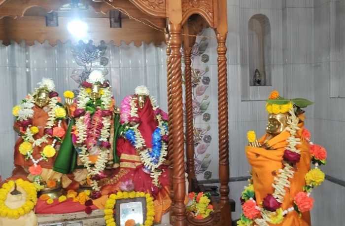 Lord Rama without a Bow & arrows : Janaki Nath temple, Nandigram ...