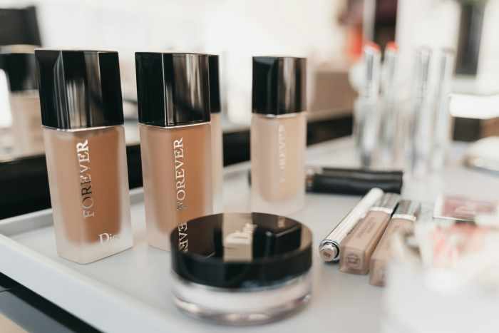 8 Essential Items for A Beginner's Makeup Kit - HubPages