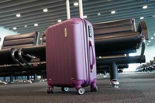 Flying Alone, Unaccompanied Minors on Plane Flights - HubPages
