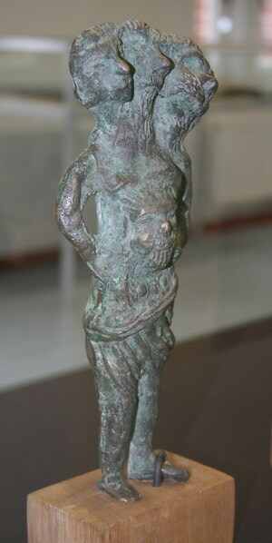 Triglav, the Three Headed God of Prophecies - HubPages