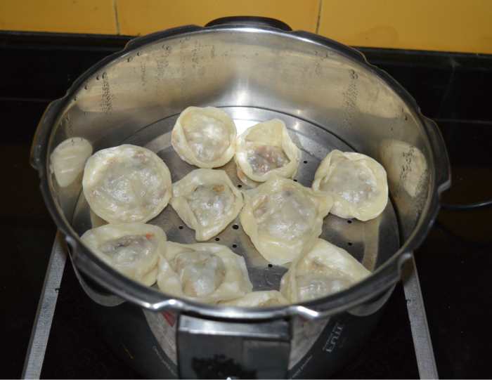 How to Make Vegetable Steamed Wontons - Delishably - Food and Drink