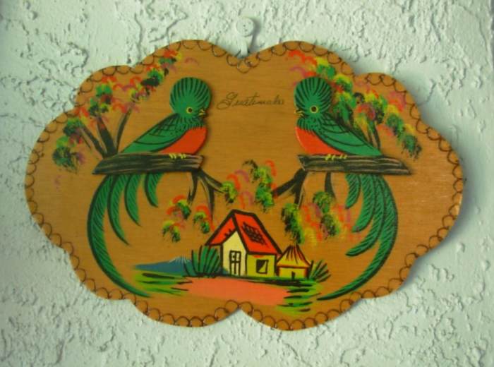 The Resplendent Quetzal: The Most Beautiful Bird in the World - Owlcation