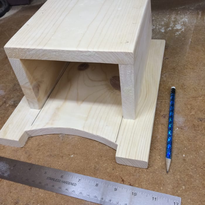How To Build A Rustic Country Store Tray Bird Feeder Platform Bird 