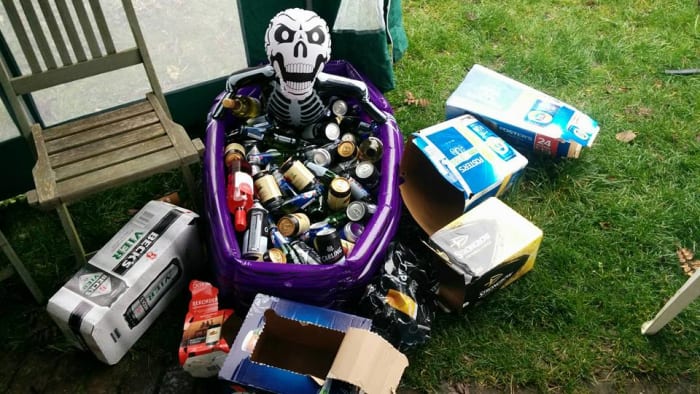 How To Throw A Halloween Party Holidappy Celebrations how-to-throw-a-halloween-party-holidappy-celebrations