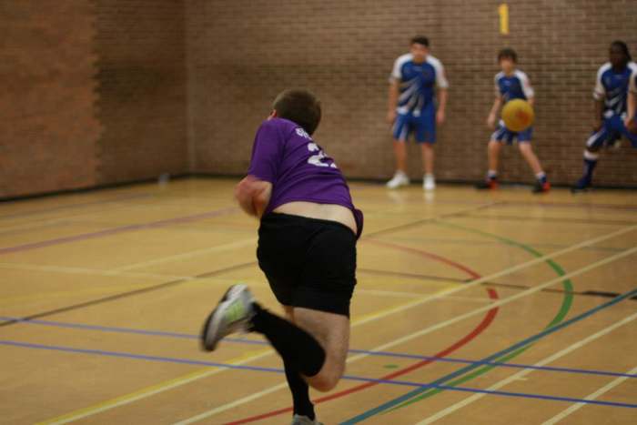 Dodgeball Strategy Tips - HowTheyPlay