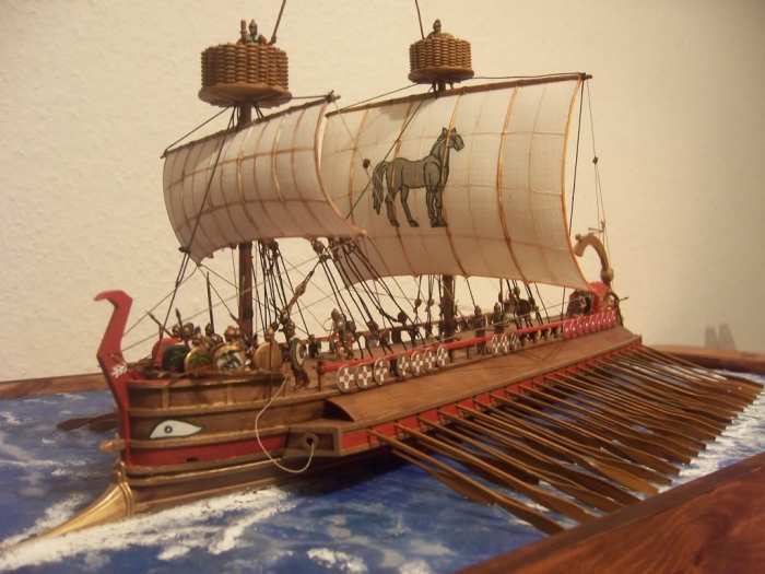 Roman Ships, Warships & Battleships Information For Roman Trireme ...