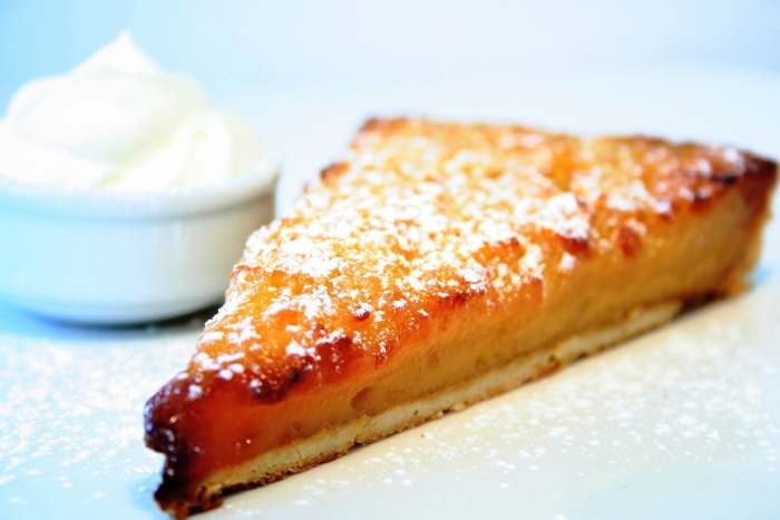 Old Fashioned English Treacle Tart and Norfolk Treacle Tart - HubPages