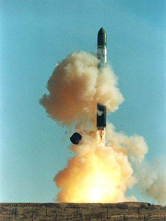 Top 6 Fastest Ballistic Missiles in the World - HubPages