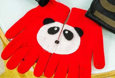 36 Cool Craft Ideas Using Gloves or Mittens - HubPages