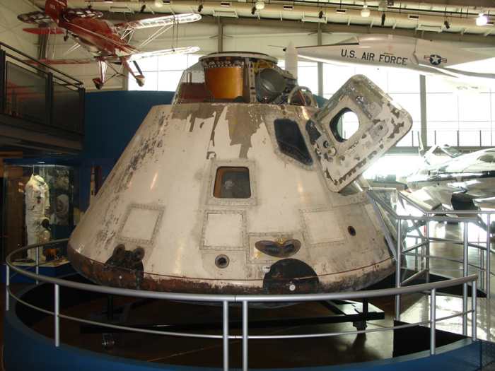 The Apollo Space Capsules, Then and Now. - HubPages