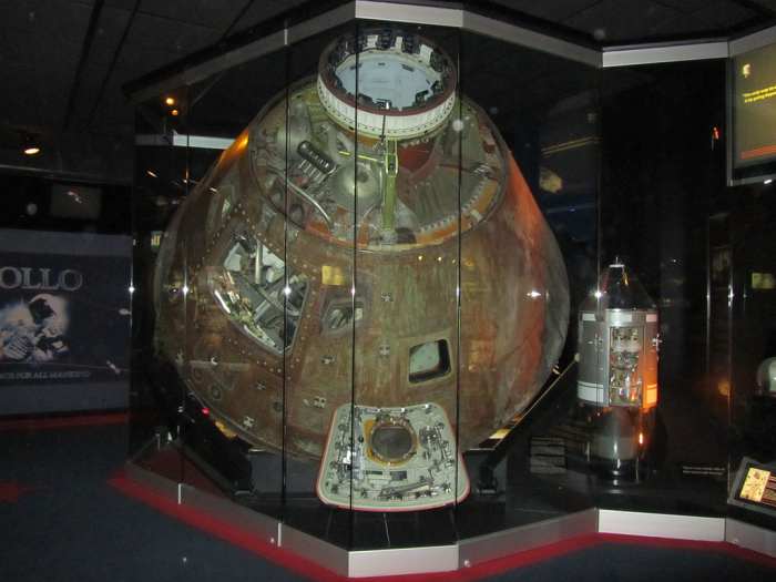 The Apollo Space Capsules, Then and Now. - HubPages