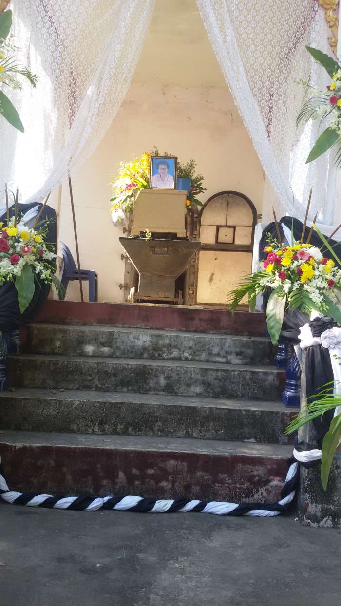 Attending a Buddhist Funeral and Cremation Ceremony in Rural Thailand ...