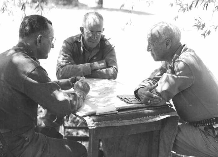 Days of Decision: American Generals of World War II - HubPages