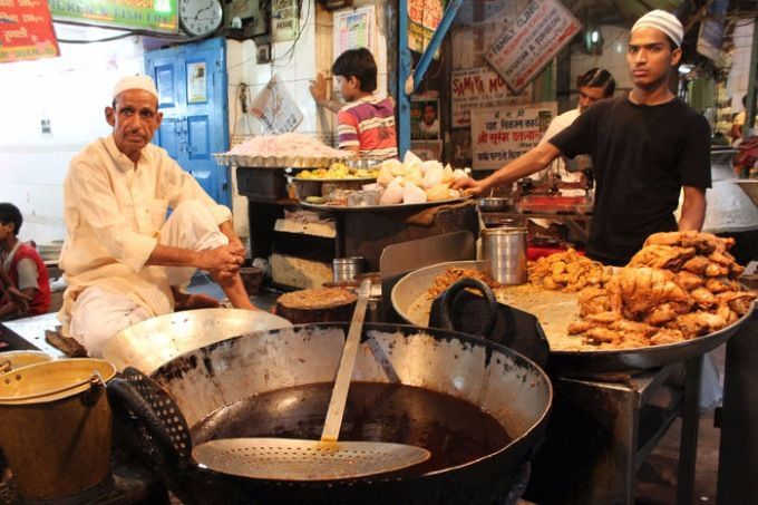 Top 10 Famous Places to Find Food in Chandni Chowk - HubPages