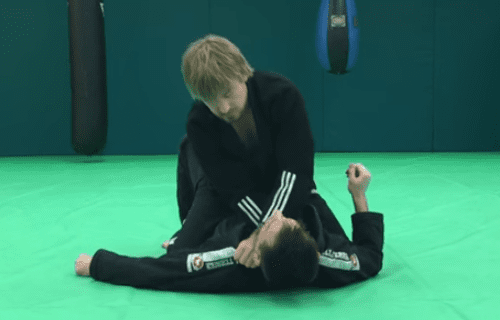 How to Cross Choke From the Mount in BJJ - HubPages