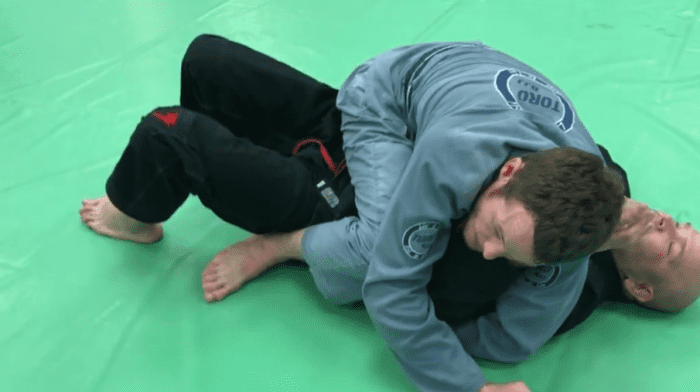 4 Ways to Get to the Mount Position: A BJJ Tutorial - HubPages