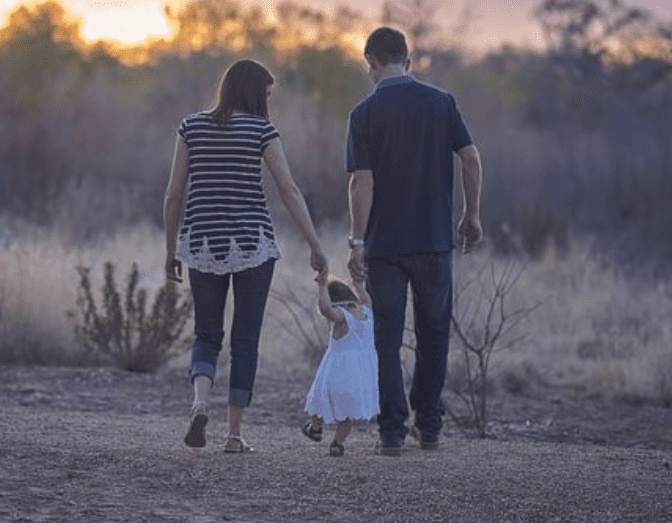 10 Things I Learned While Growing up in a Broken Home - WeHaveKids