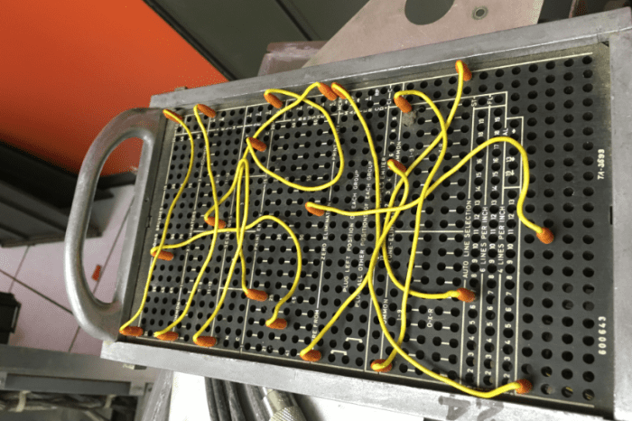 Computer History: Classification of Generations of Computers - HubPages