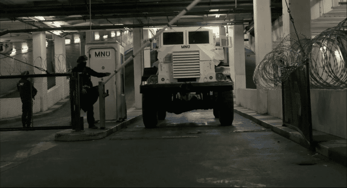 Apartheid From Outer Space: "District 9" Movie Review - HubPages