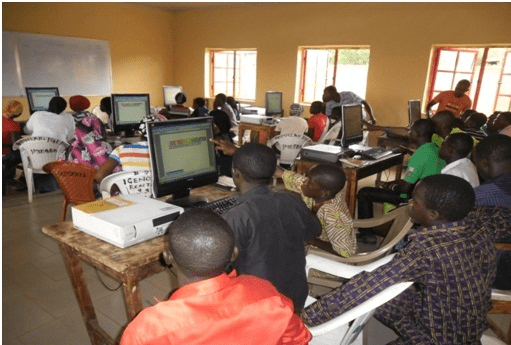 20 Common Uses of Computers - HubPages