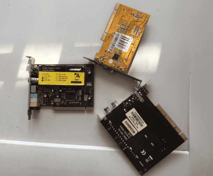 How to Connect a Computer to a Digital Set Top Box Using the TV Tuner ...