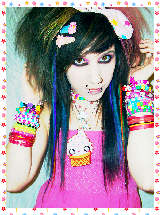 Top 35 Most Famous Emo Girls With Their Hot Hairstyles - HubPages