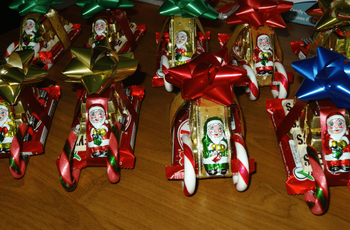 How to Make a Candy-Cane Santa Sleigh for Christmas - HubPages