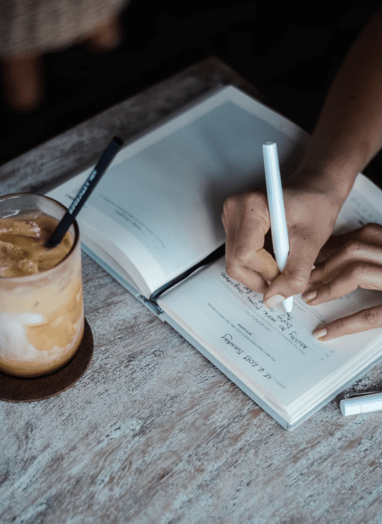 How to Practice Journaling to Reduce Stress and Think Clearly - HubPages