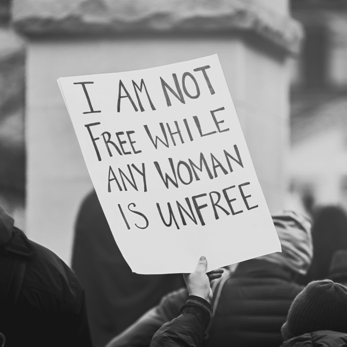 Women in History: Women's Experience Through the Ages - HubPages