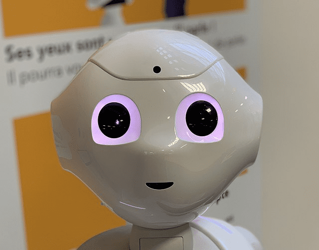 Why AI Will Never Fully Replace People as Writers: The Human Advantage ...