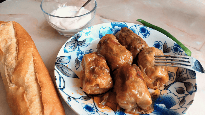 Indulge In The Savory And Delicious Flavors Of Authentic Romanian ...