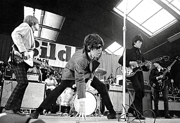 The Story Behind the Song "Paint It Black" by the Rolling Stones - HubPages