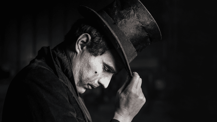 What Is Tragic Hero? 10 Characteristics and Examples - HubPages