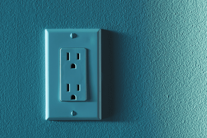 Adding Electrical Outlets: How to Wire a New Outlet to an Existing One ...