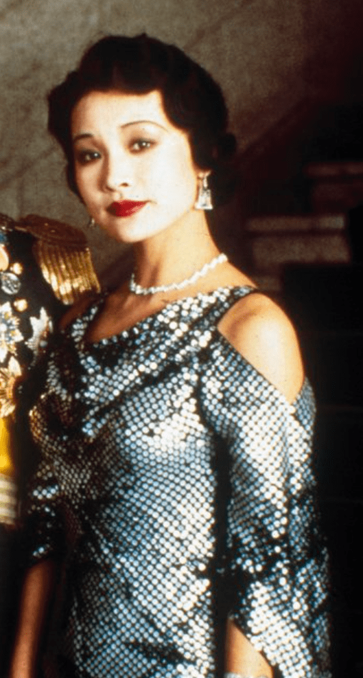 10 Best Silver Costumes from Period Movies - HubPages