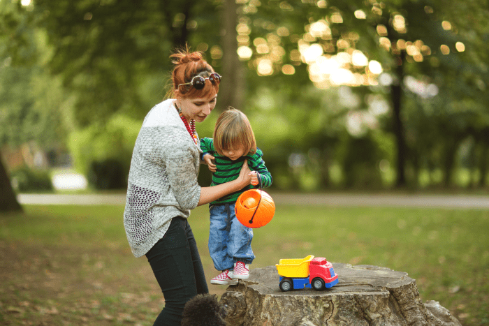 10 Benefits of Becoming a Single Parent - HubPages