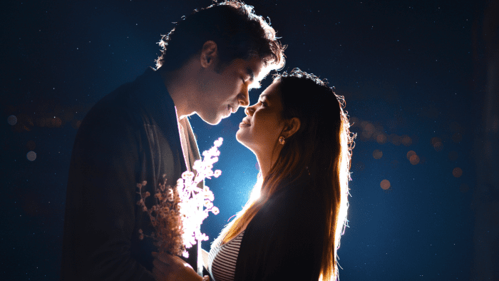 What Will My First Kiss Feel Like? 10 Things to Expect - HubPages