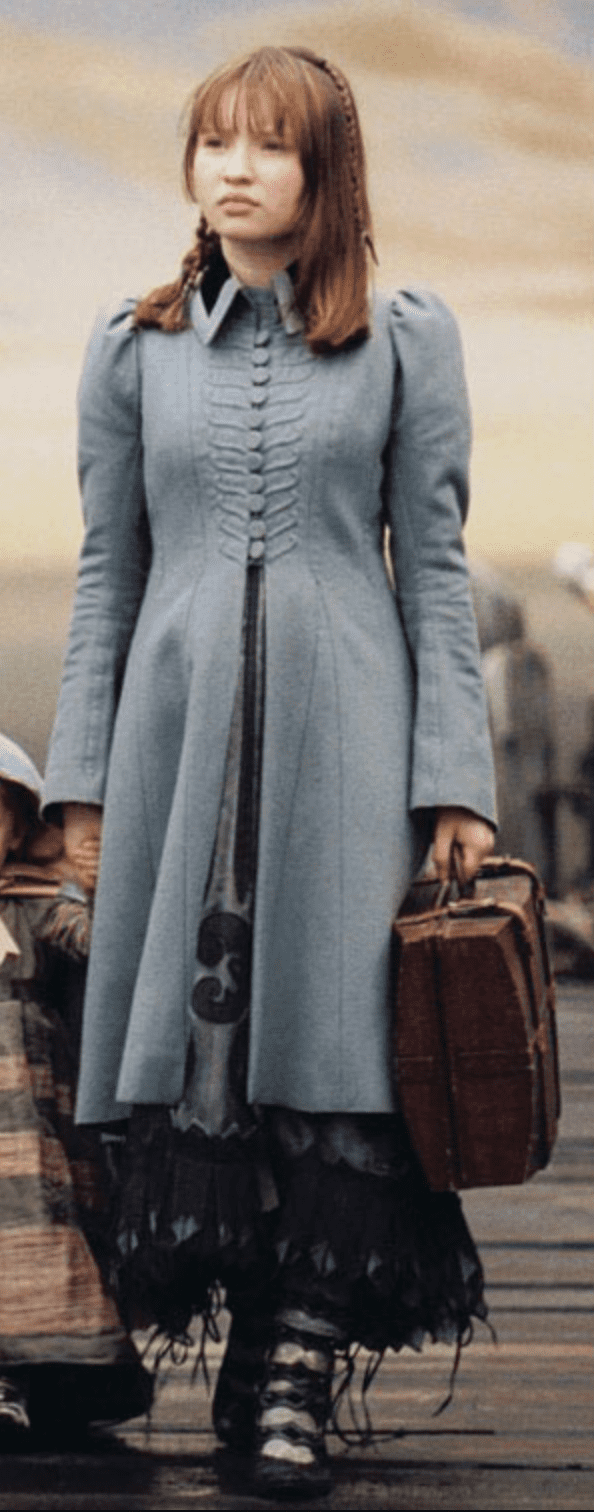10 Best Coats Worn by Women in Fantasy/Sci-Fi Movies - HubPages