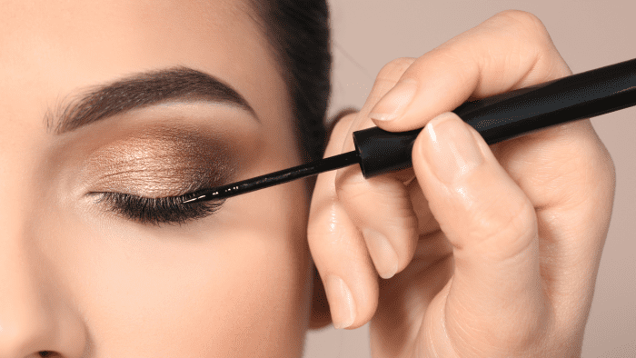 How To Create The Perfect Winged Eyeliner Bellatory