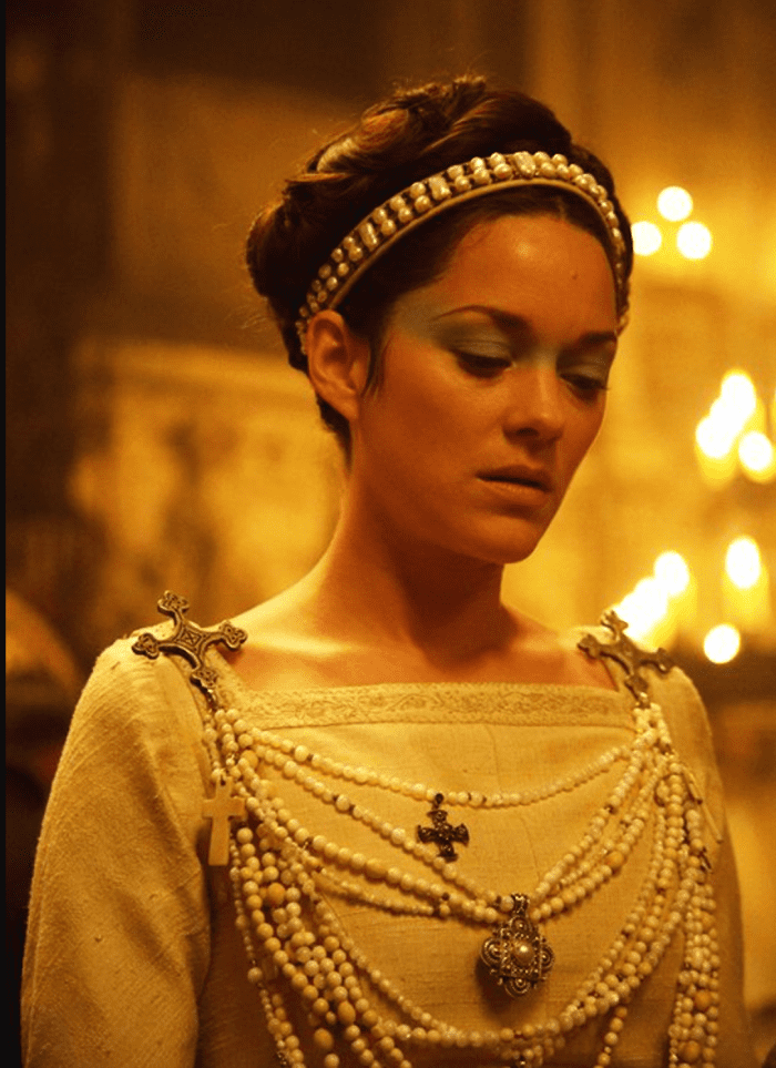 The 10 Best Hair Accessories from Period Movies - HubPages