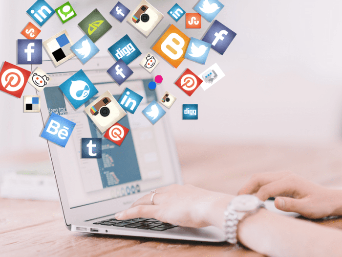 7 Amazing Social Media Management Tools - HubPages
