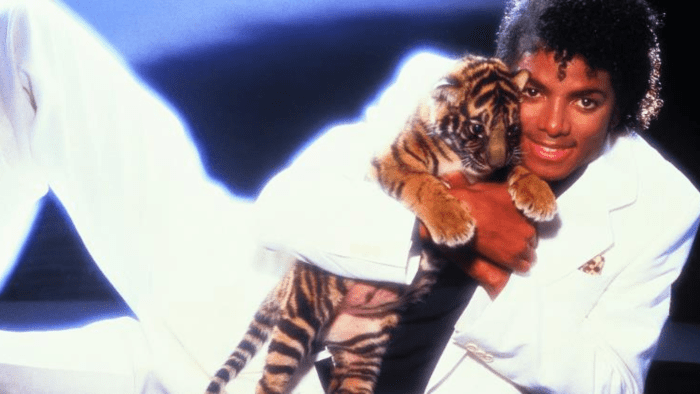 Revisiting the Hits from "Thriller" by Michael Jackson - HubPages
