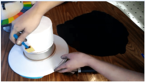 Cake Decorating Basics: How to Cover a Cake in Fondant - HubPages