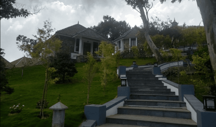The beauty of Kerala: Golden Peak “Ponmudi” Trip - HubPages