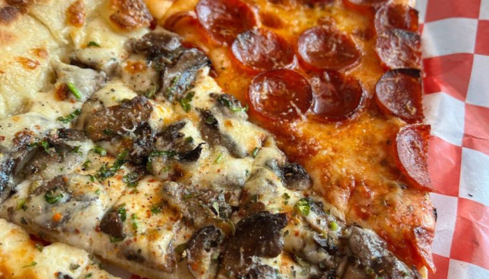 Best Pizza in Greenpoint Brooklyn – Upside Pizza Review - HubPages