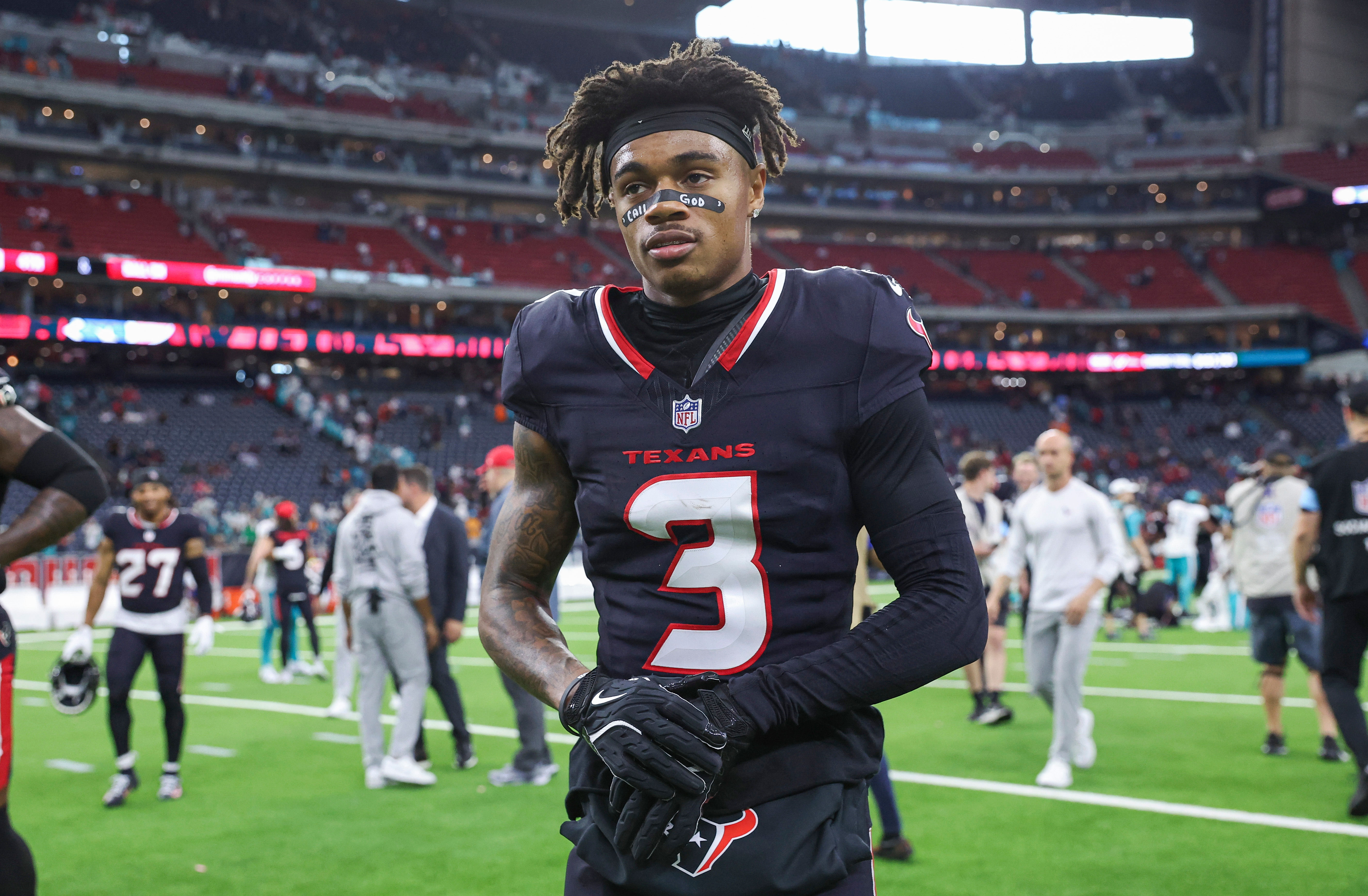 Houston Texans WR Tank Dell Receives Saddening Injury Update - Athlon Sports