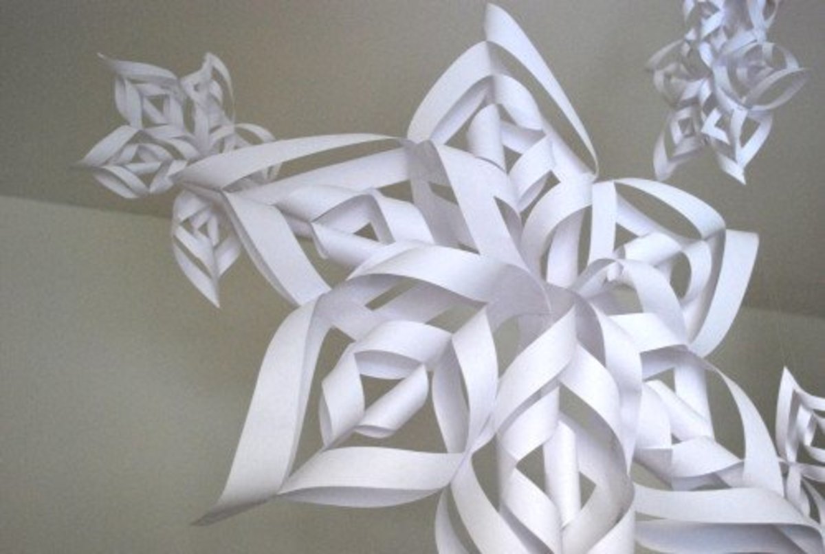 How To Make An Easy 3D Paper Snowflake FeltMagnet