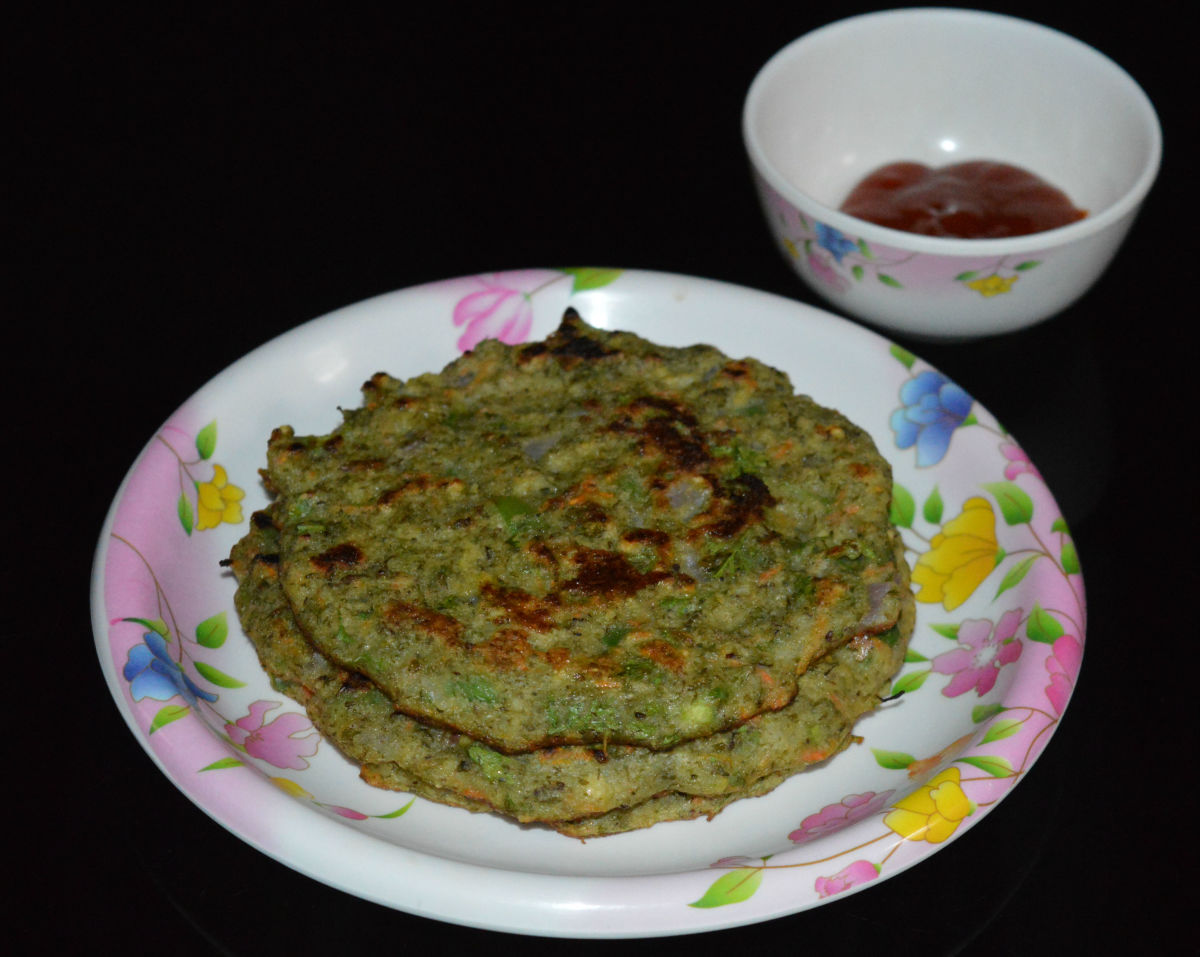 How to Make Green Gram Pancakes (Mung Bean Pancakes) - Delishably