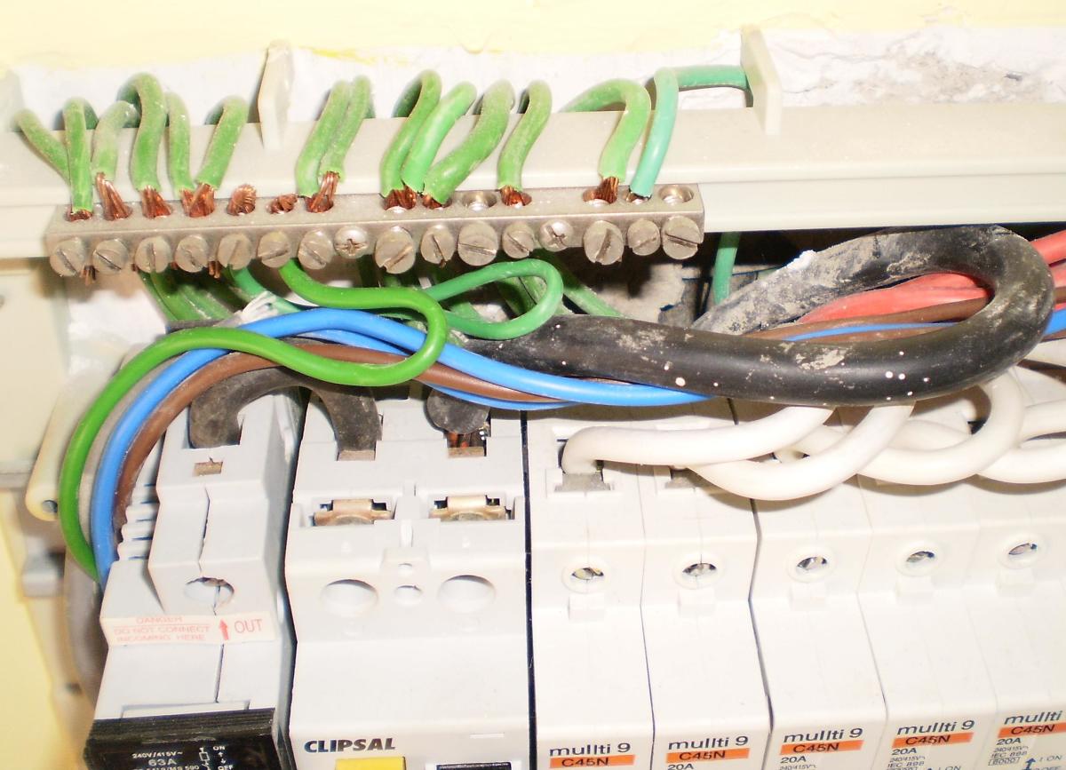 House Fuse Box Wiring Diagram