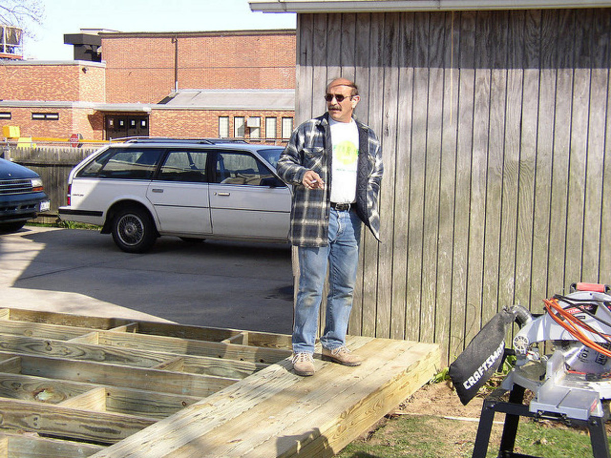 How to Build a Free-Standing Deck - HubPages